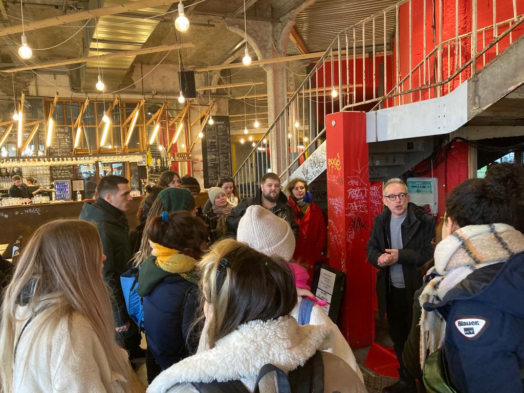 « Il faut sortir de sa propre scène pour se professionnaliser » - LOJIQ